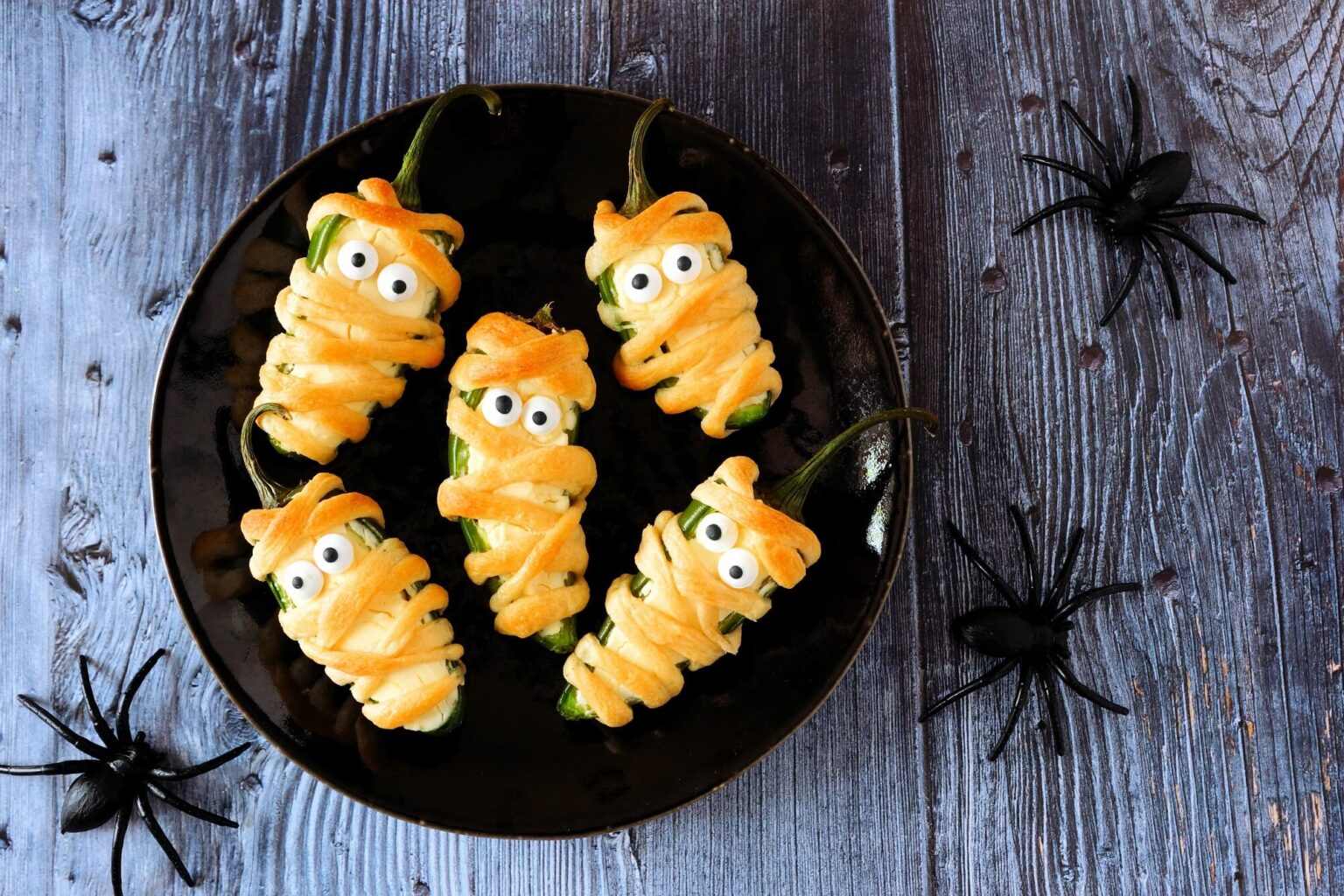 Halloween Hot Dog Mummies & Mummy Food - Mad Halloween